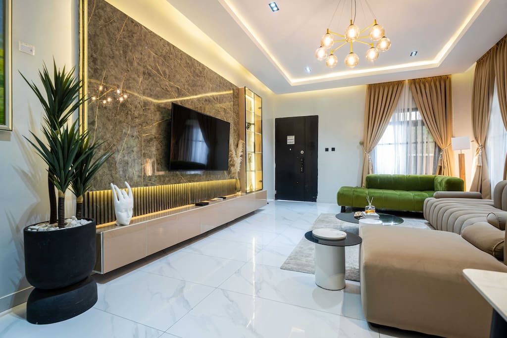 Corporates & Groups – George Residence